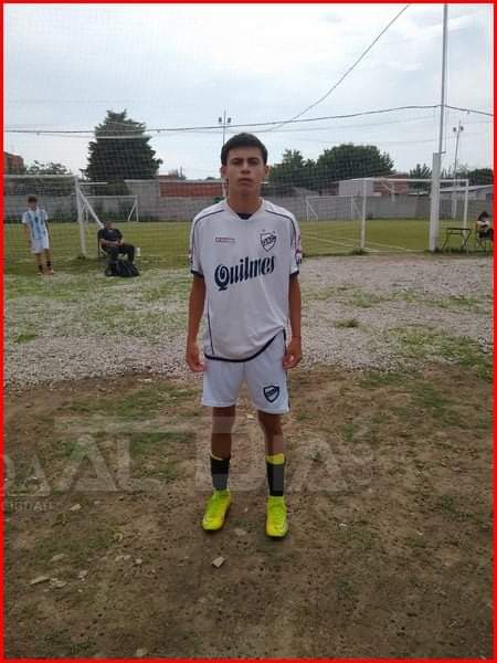 TIAGO GONZALEZ CELI, EL CLORINDENSE QUE SE ASIENTA EN LAS INFERIORES DE ...